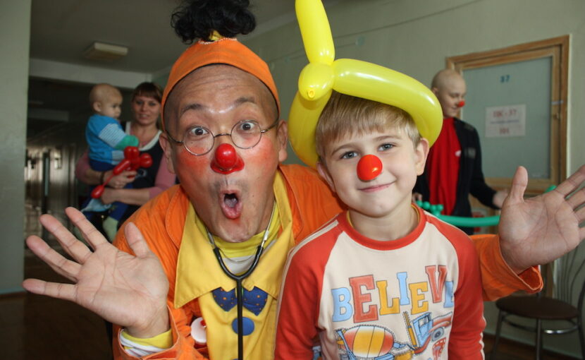 【4月22日配信スタートNHK-WORLD】Direct Talk「Bringing Smiles to Children in Need ...